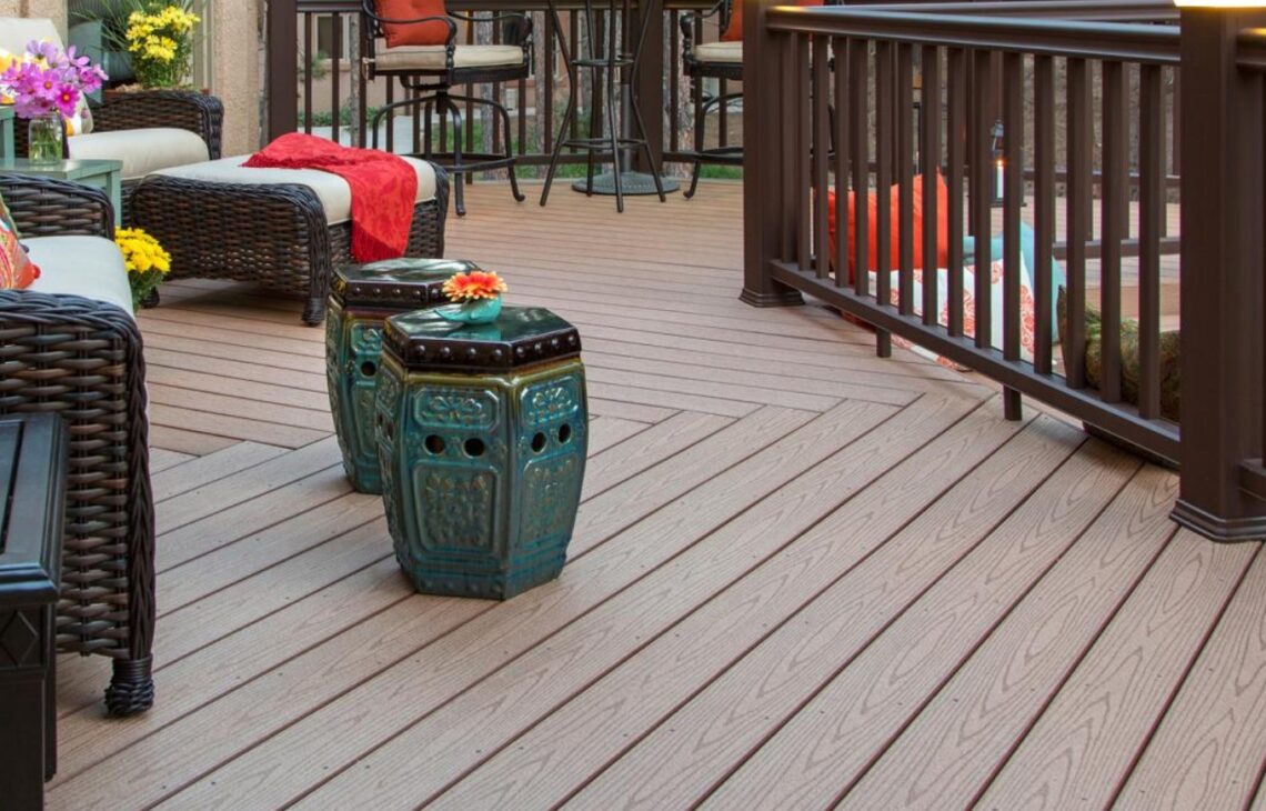 5 Tips for Choosing the Right Decking Materials