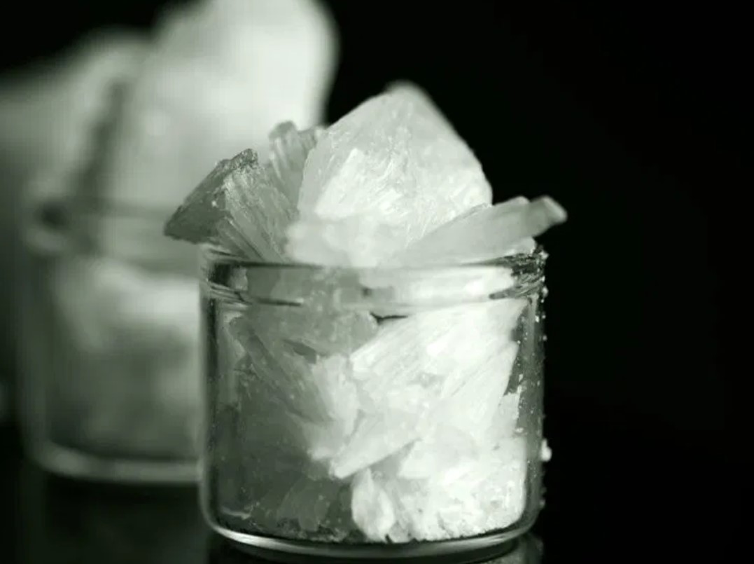 What Are CBD Crystals and How to Use Them